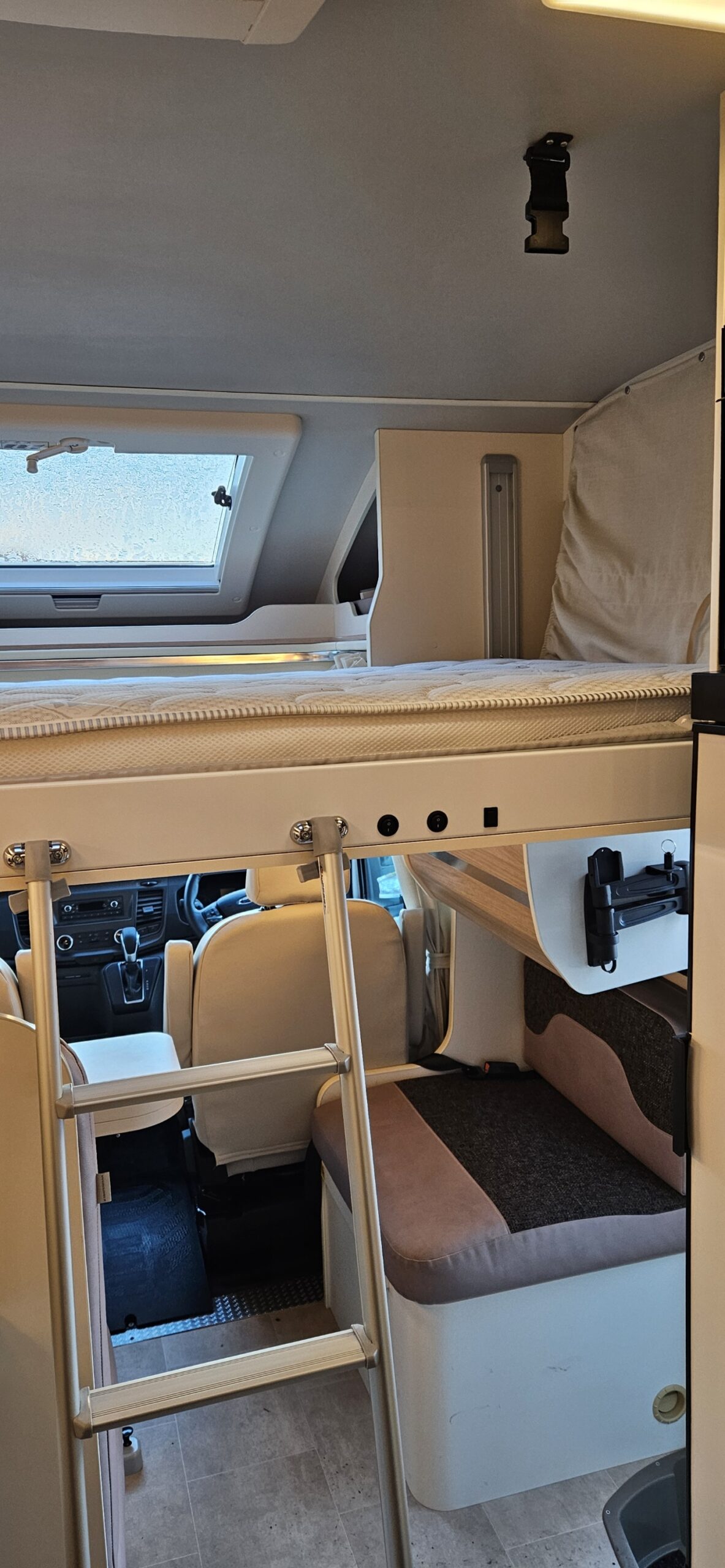 Rimor Evo 95+, 4 Berth Automatic Motorhome – Rentacampa