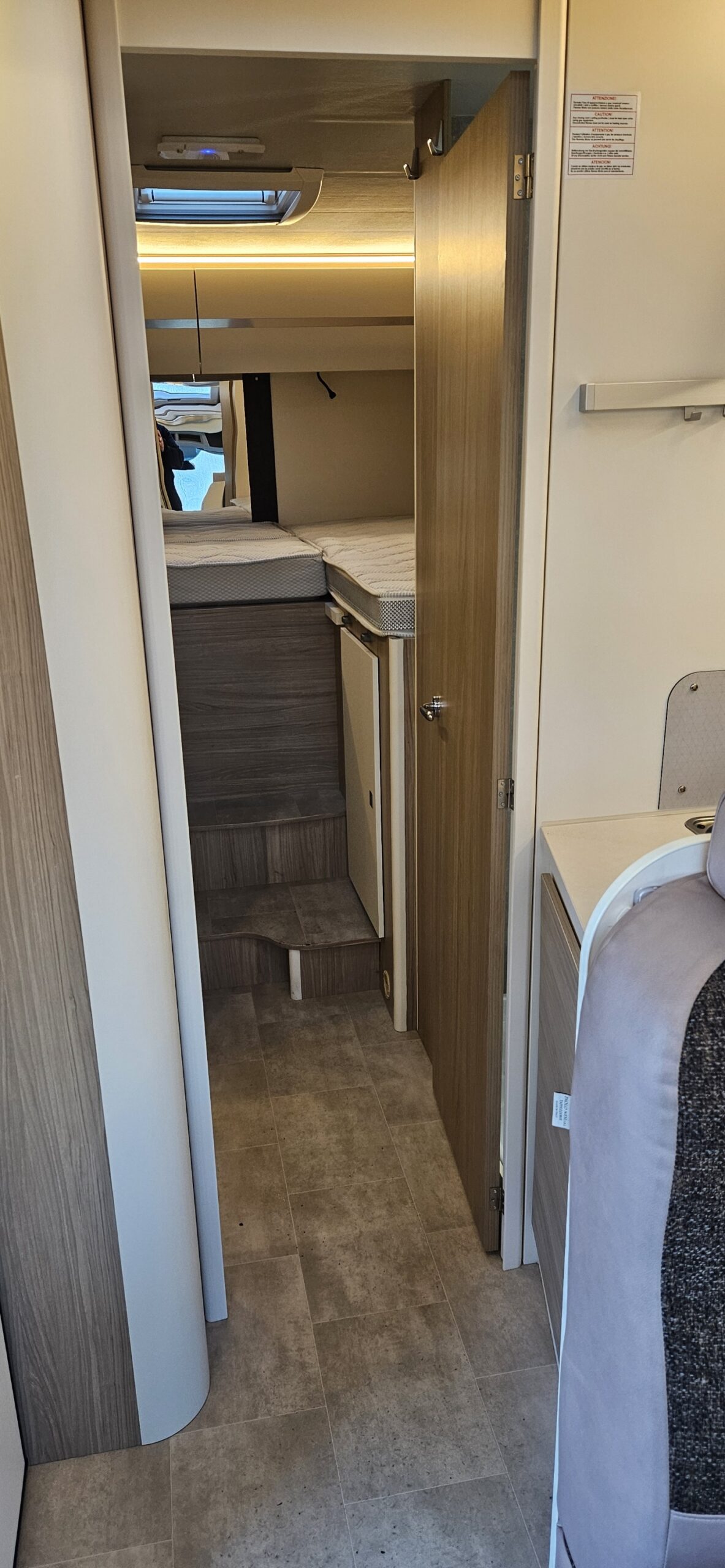 Rimor Evo 95+, 4 Berth Automatic Motorhome – Rentacampa